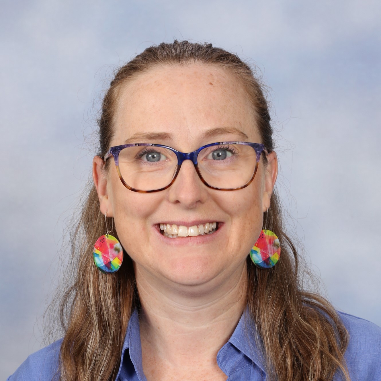 School Staff - Dara School